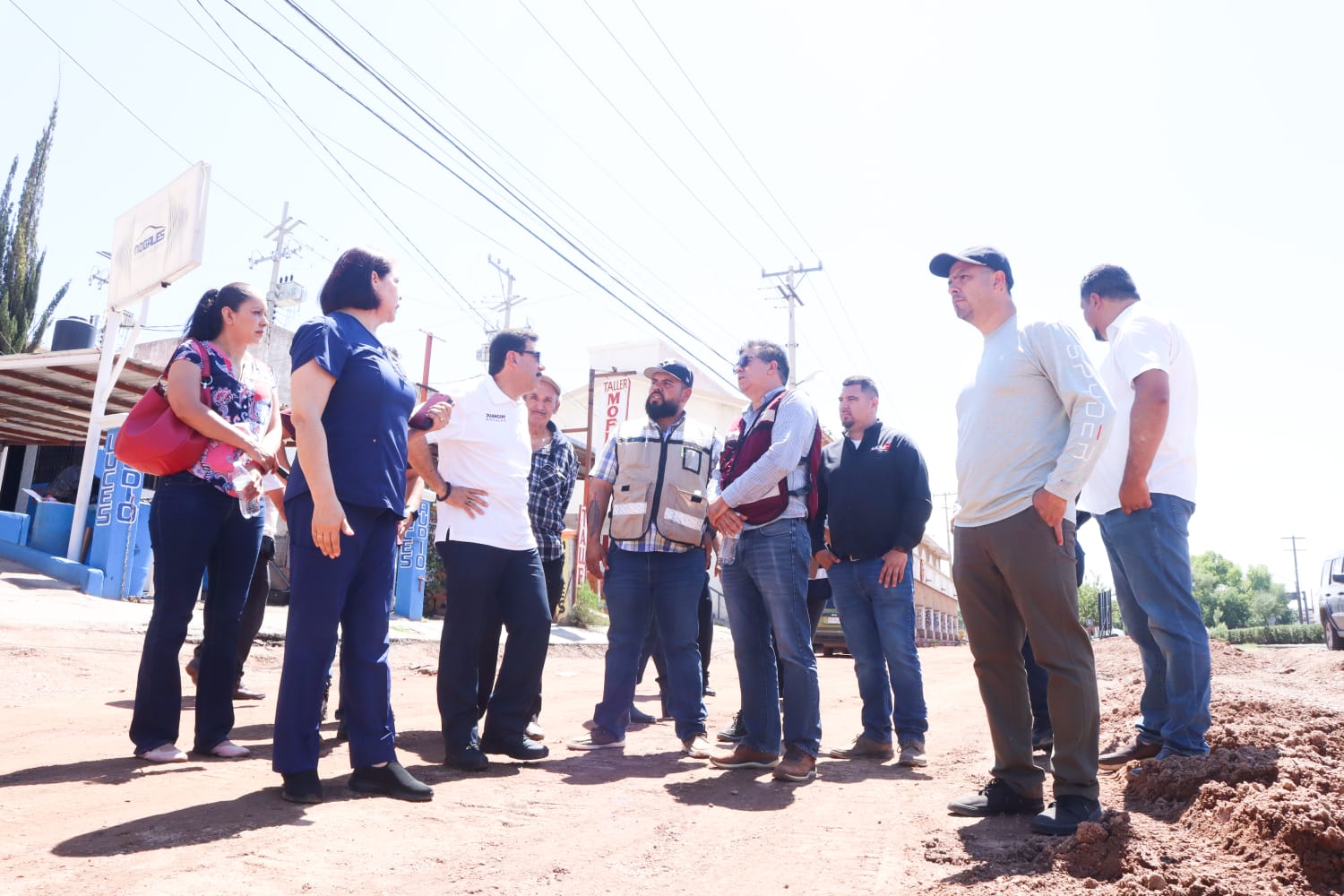 ATIENDE ALCALDE JFGN INQUIETUDES DE COMERCIANTES DE LA RUIZ CORTINES ...